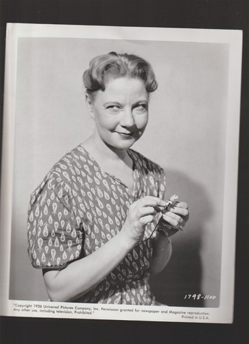 8X10 B&W PHOTO OF-CLOSE UP- UNA MERKEL-ORIGINAL | eBay