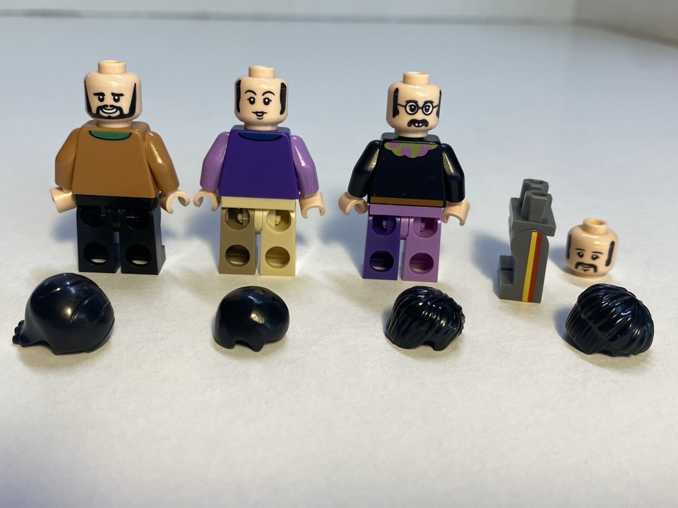 Lego Minifigures The Beatles Yellow Submarine 21306 Missing Ringo's ...