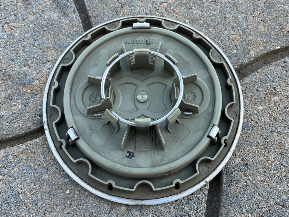 AUDI OEM WHEEL CENTER CAP DARK GRAY & MACHINED FINISH 8D0 601 165 K | eBay