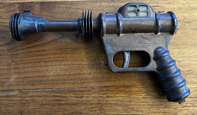 1930's Buck Rogers Atomic Disintegrator Space Ray Gun by Daisy ...