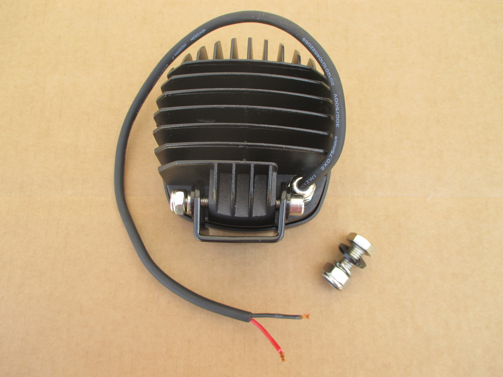 LED WORK LIGHT FOR PART 47682620 47682629 84236850 87555142 87584890 ...