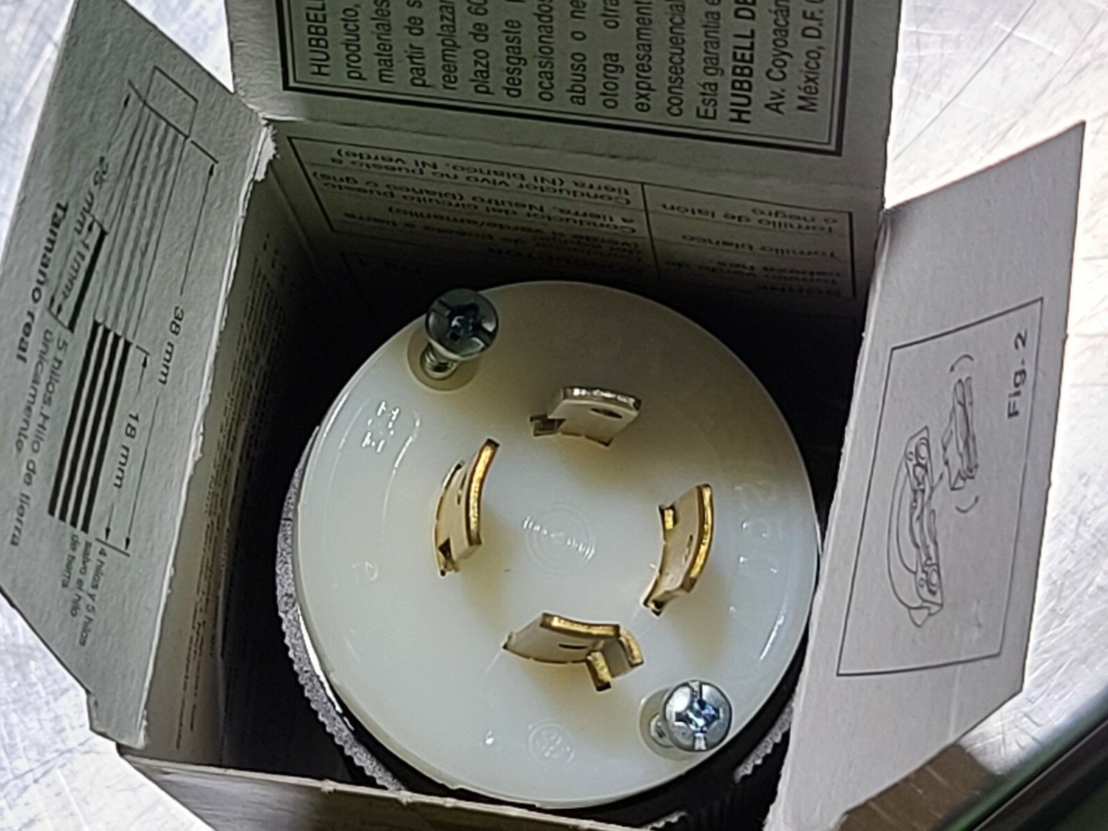 NEW Hubbell HBL2411 Insulgrip Twist-Lock Plug 3P/4W 125/250V NEMA L14 ...