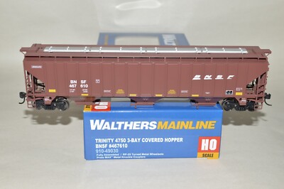 HO Walthers BNSF Ry Trinity 4750 3 bay grain covered hopper car train ...