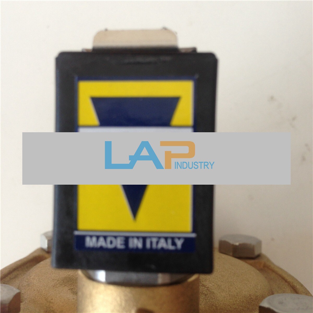 1PCS NEW FOR Atlas accessories L182B01- ZB12A air compressor solenoid ...