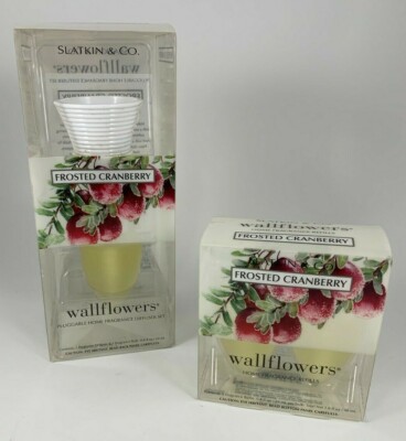 Slatkin & Co Frosted Cranberry Diffuser Set + 2 Wallflower Refill Bulbs ...