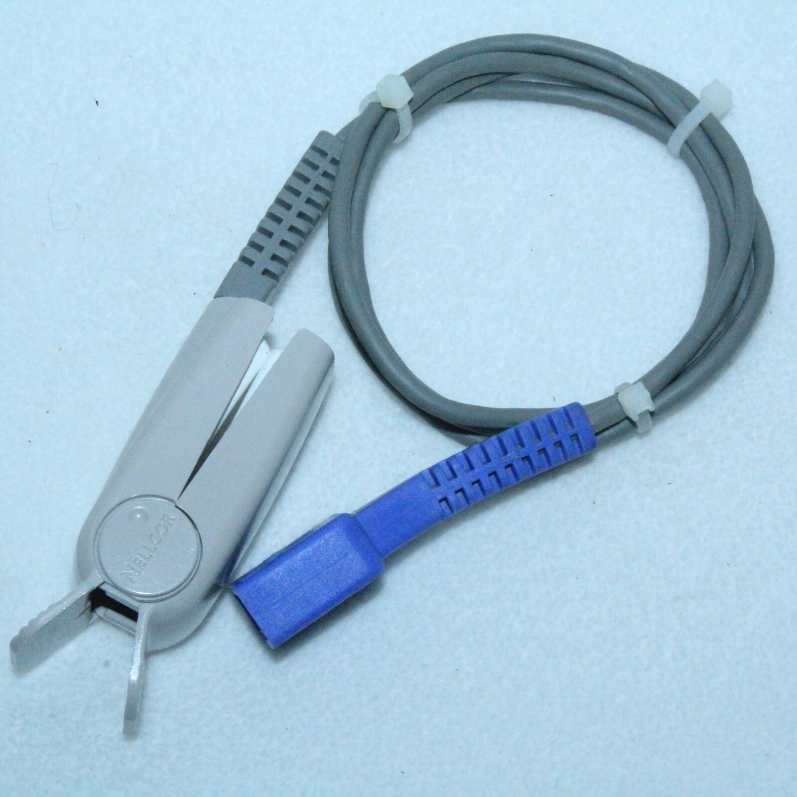 GENUINE OEM Nellcor DS-100A DS100A OxiMax Adult Finger SpO2 Probe ...