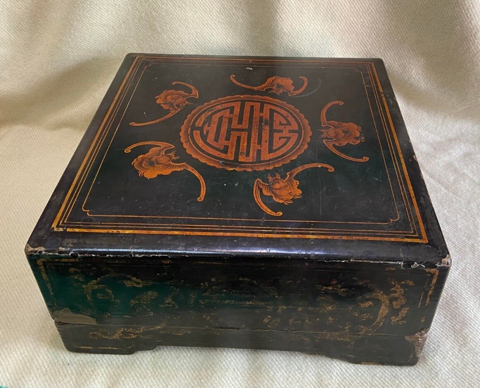 Antique Chinese Laquer Box Bats 1800 Lucky Long life Shou Black gold 5 ...
