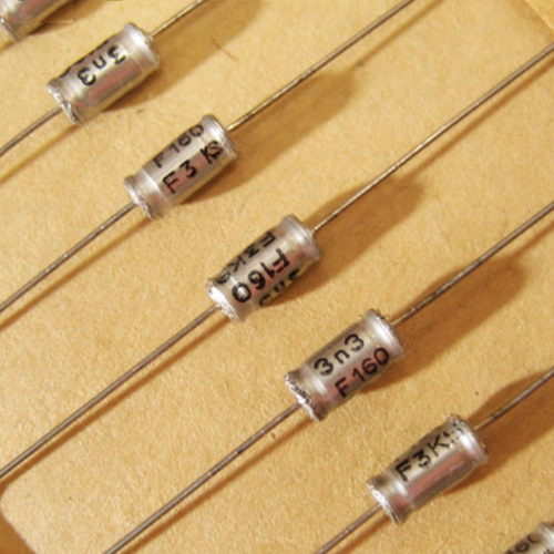 20Pcs/100pcs Phi KS429 3300pF/160V 332 1% Axial tin film capacitor For ...