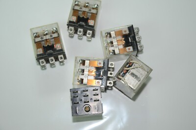 Relays - 24 Volt Dc