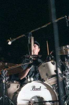 Bill Berry and REM perform at Madison Square Garden on June 22, 19- Old ...