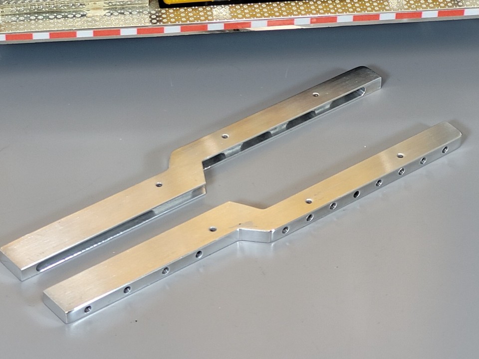 Pair Aluminum Rear Under Sleeper Bar Bracket Mount Tamiya R/C 1/14 ...
