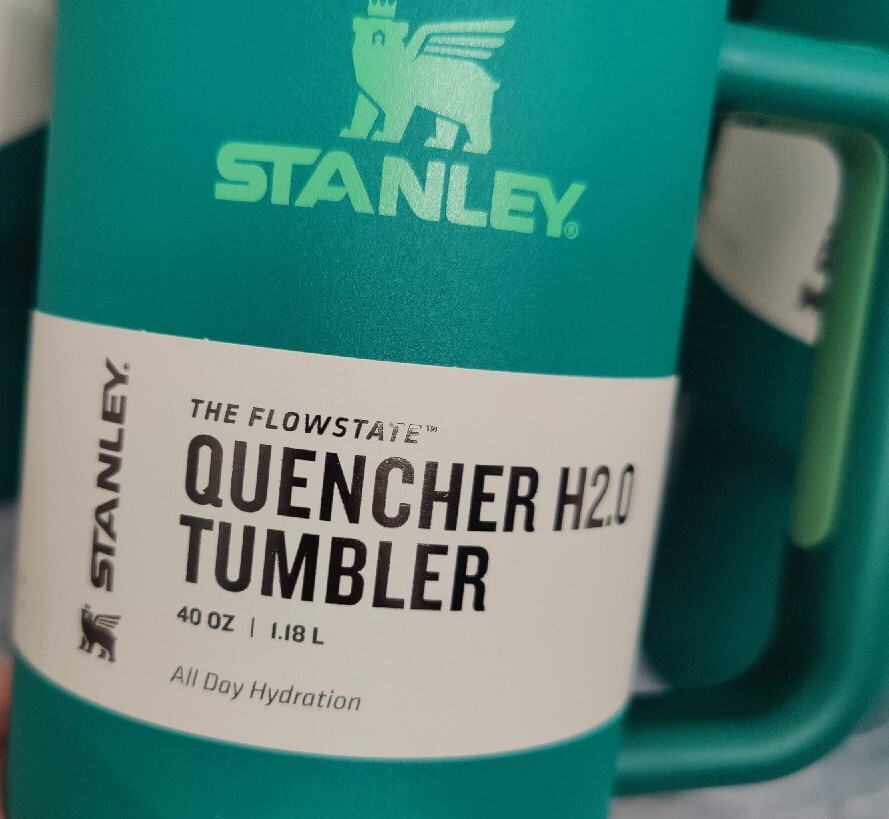 Stanley 40 oz FlowState Quencher H2.0 Tumbler- RARE COLOR! - ALPINE ...