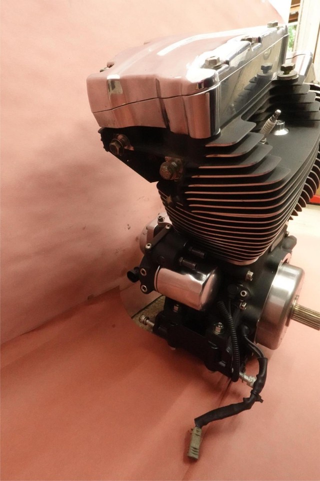 2007-2011 Harley Davidson FLHX Street Glide Twin Cam 103 Complete ...