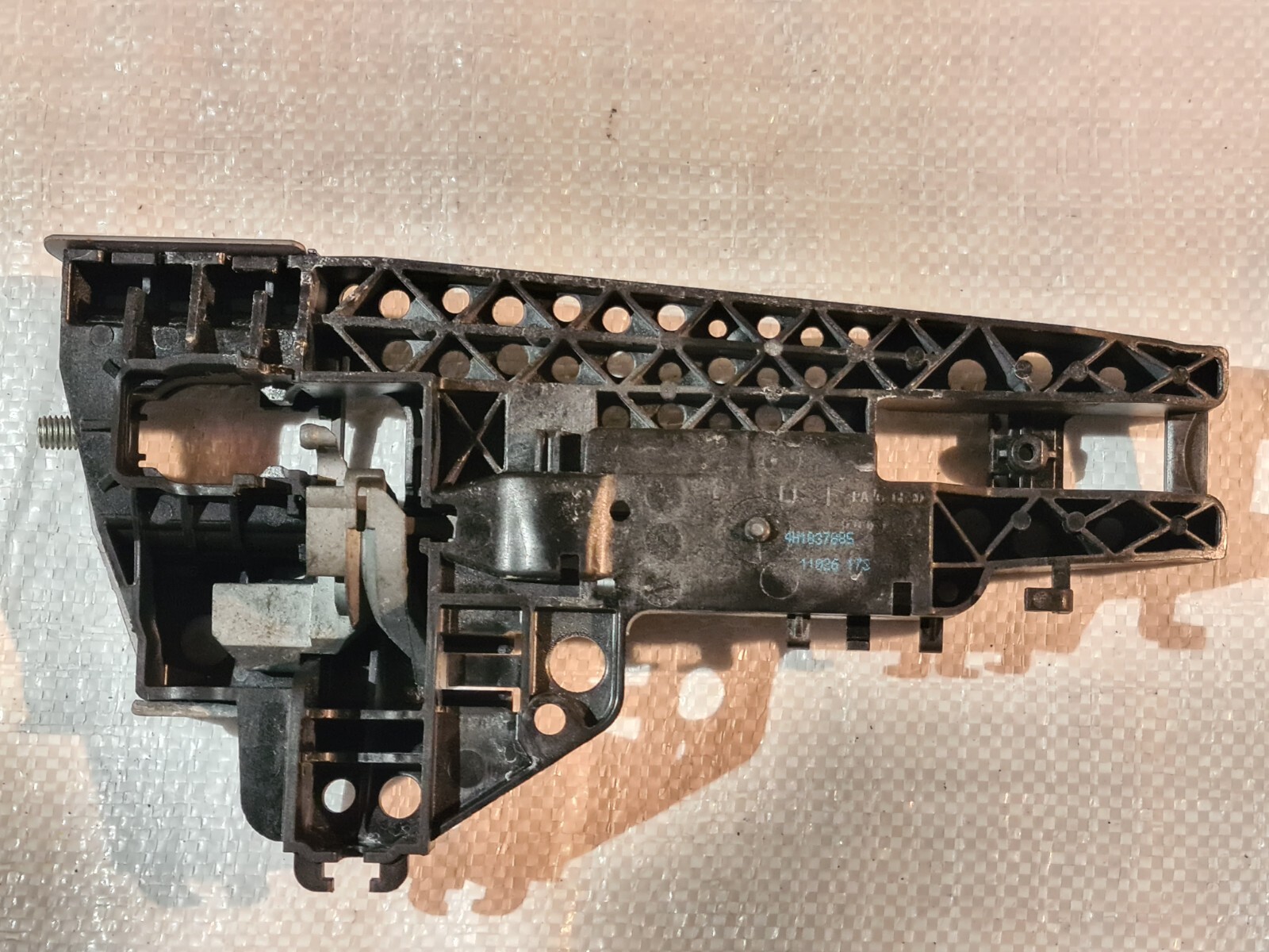 4H1837885 Türgriff Gestell Griff Halter Vorne Links Audi A6 A7 4G | eBay.de