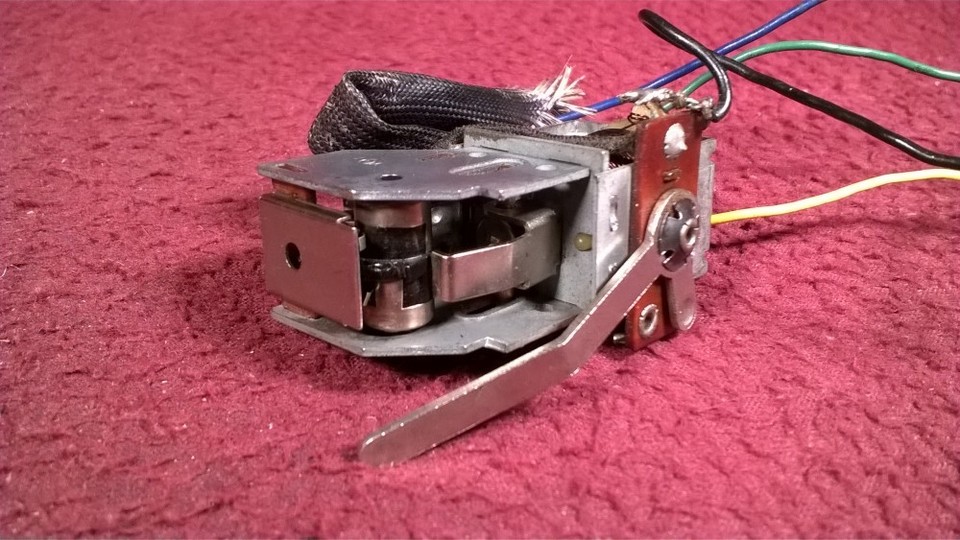 LIONEL POST WAR 2023 ALCO DIESEL LOCOMOTIVE - REVERSING E-UNIT ASSEMBLY ...