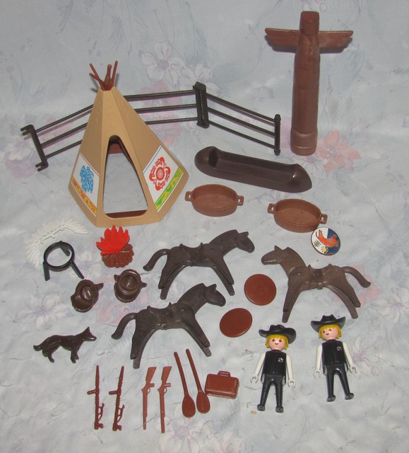 Vintage 1974 PLAYMOBIL Set 2960 Native Indian With Teepee in Bag for ...