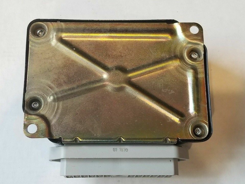 99-04 FORD MUSTANG 3.8L OEM RELAY CONTROL MODULE " Y " RCM XR3F-12B577 ...