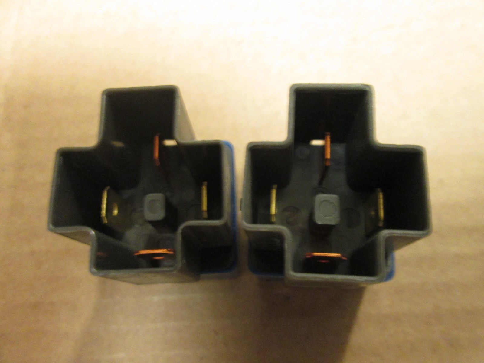 TOYOTA 90987-02009 RELAY ((QUANTITY 2)) M4-S 12V 22A | eBay