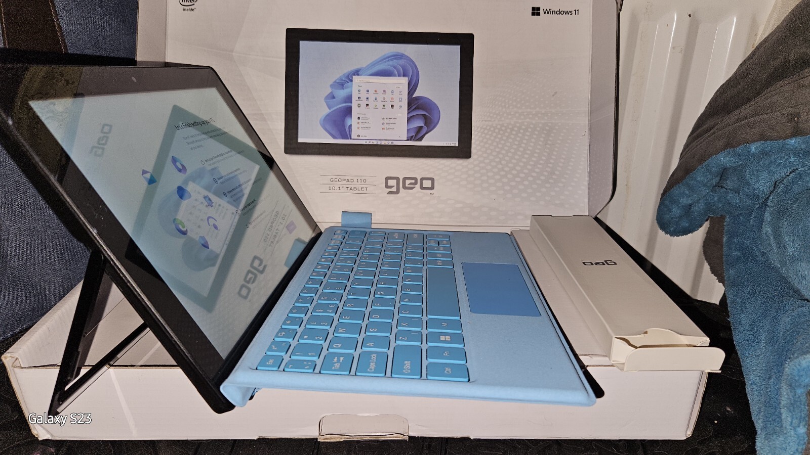 Geo GeoPad 110 2 in 1 Laptop 10.1" Intel Celeron N4020 4GB 128GB eMMC ...