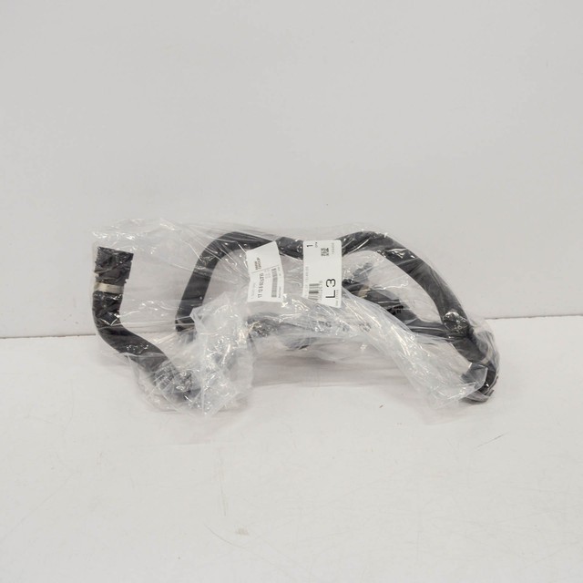 BMW 7 G11 Radiator Supply Cooling Pipe Hose 17128602678 NEW GENUINE | eBay