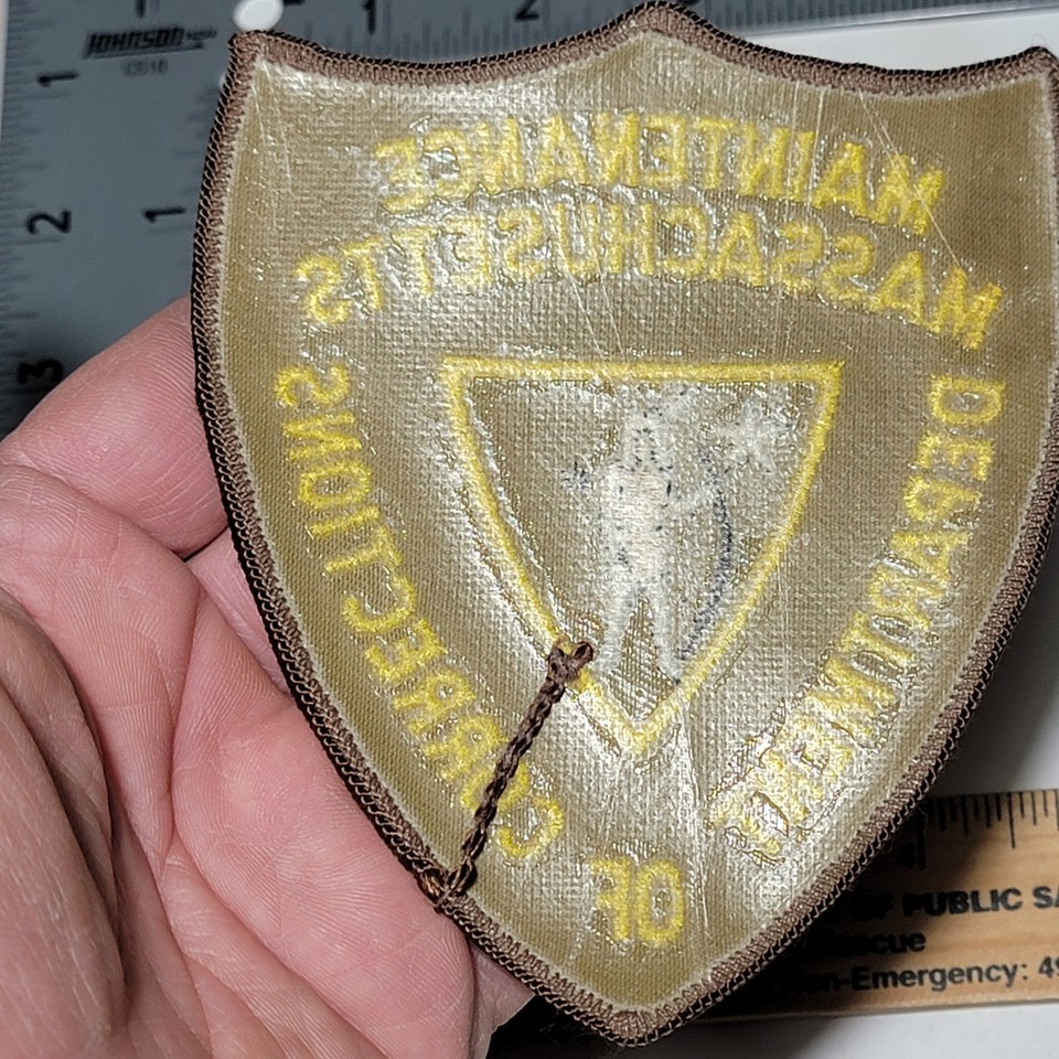 Bin1 B17 Police patch Massachusetts DOC Prison Corrections Maintenance ...