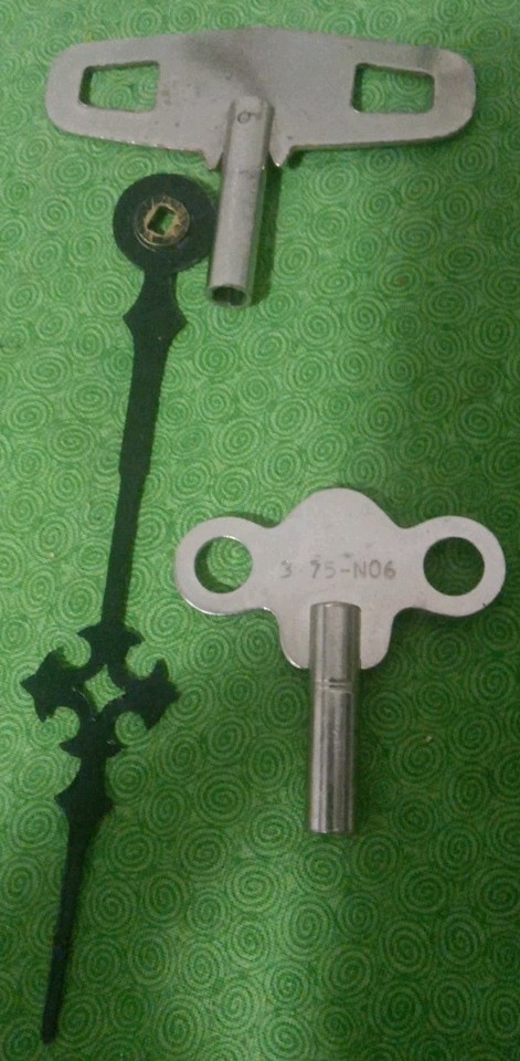 Regulator Key Wind Wall Clock Mechanism W/ Key Chime & Pendulum As-is ...