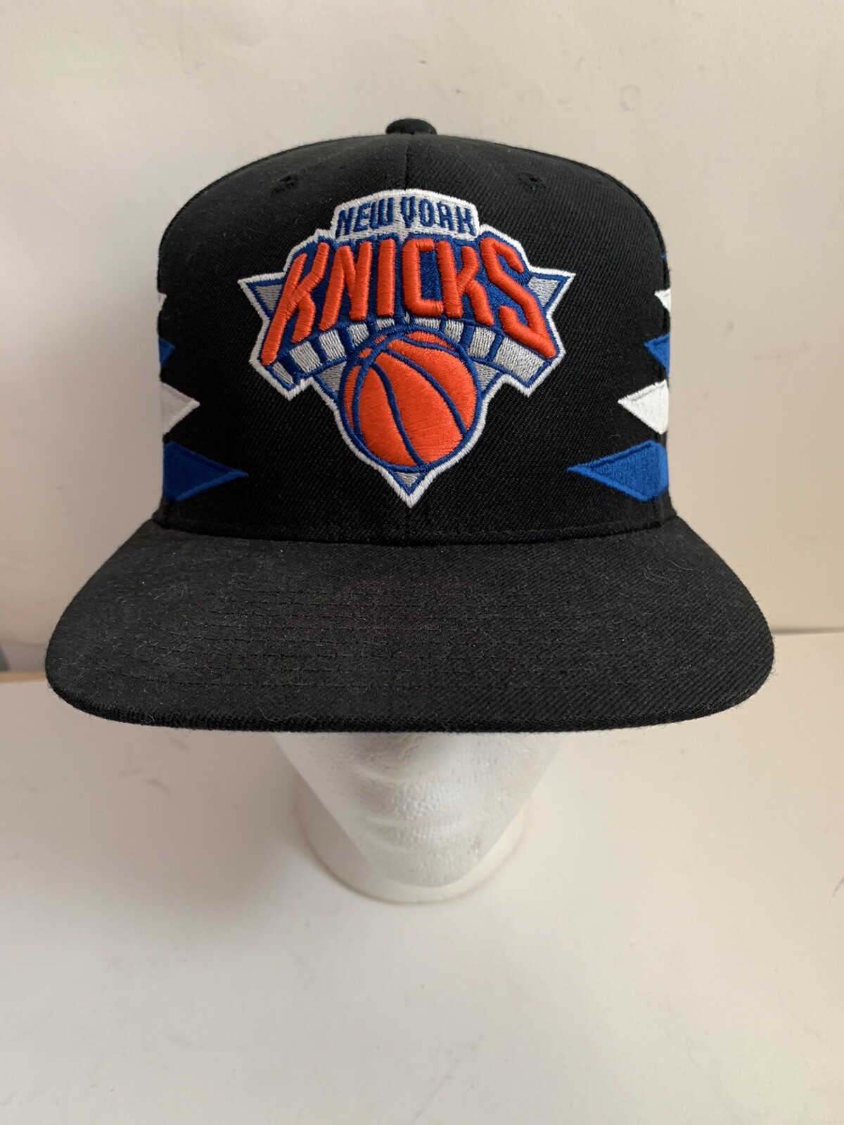 New York Knicks Mitchell And Ness Ball Cap Adjustable Embroidered W ...