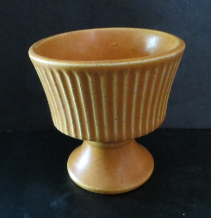 VTG McCoy Pottery Floraline MCM planter USA 470 orange pedestal ribbed ...
