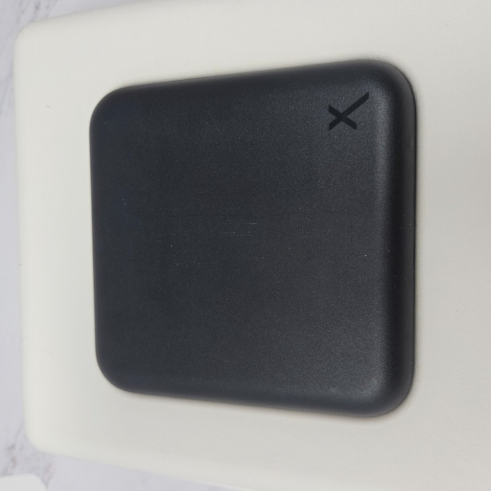 Xfinity SCXI11BEIBCO XiOne-SC(B) Stream Box With Power Cord, HDMI Cable ...