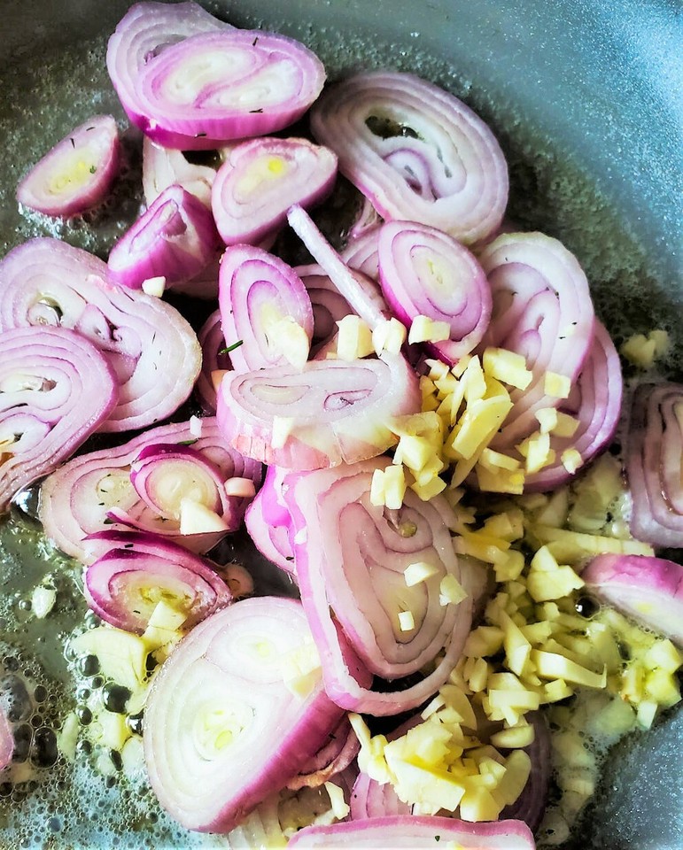 Monique French Shallot Sets (Bulbs) | Shallots Seed Set Onion 2025 Fast ...