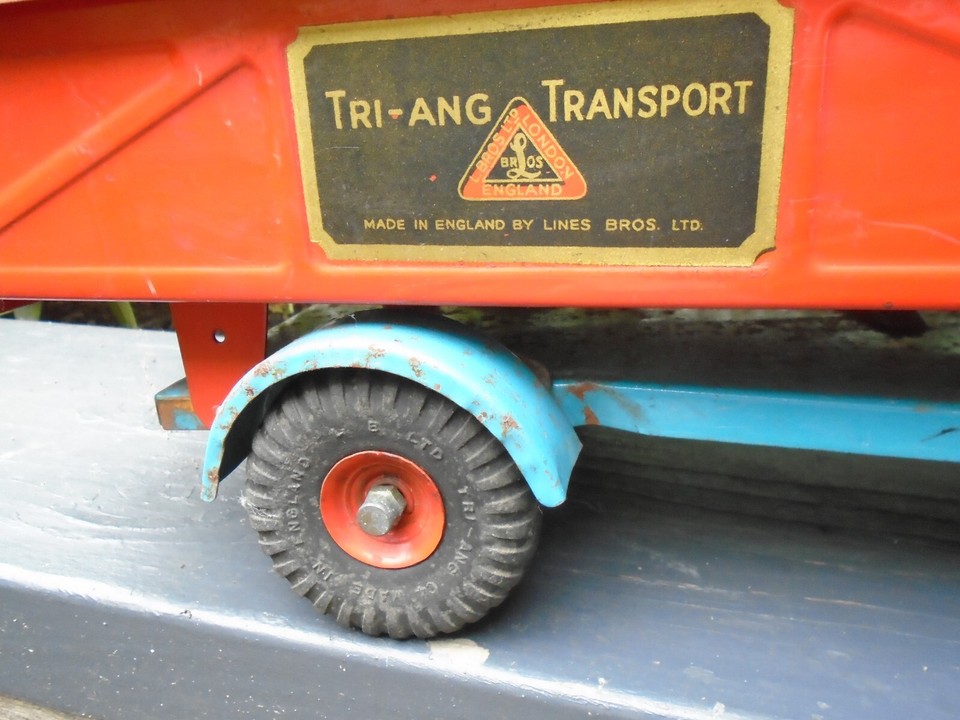 Triang tipper lorry Original paint good tyres circa 1950s | eBay