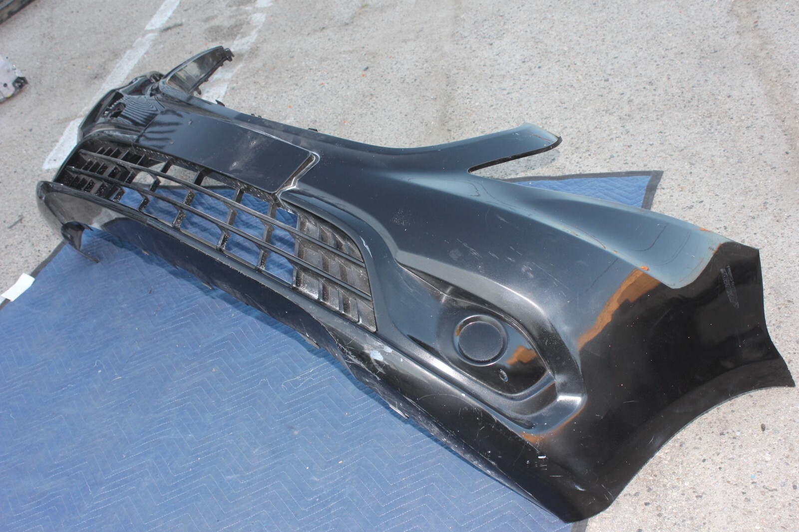 2016-2021 Mercedes-Benz Metris Class W447 Front Bumper Cover ...