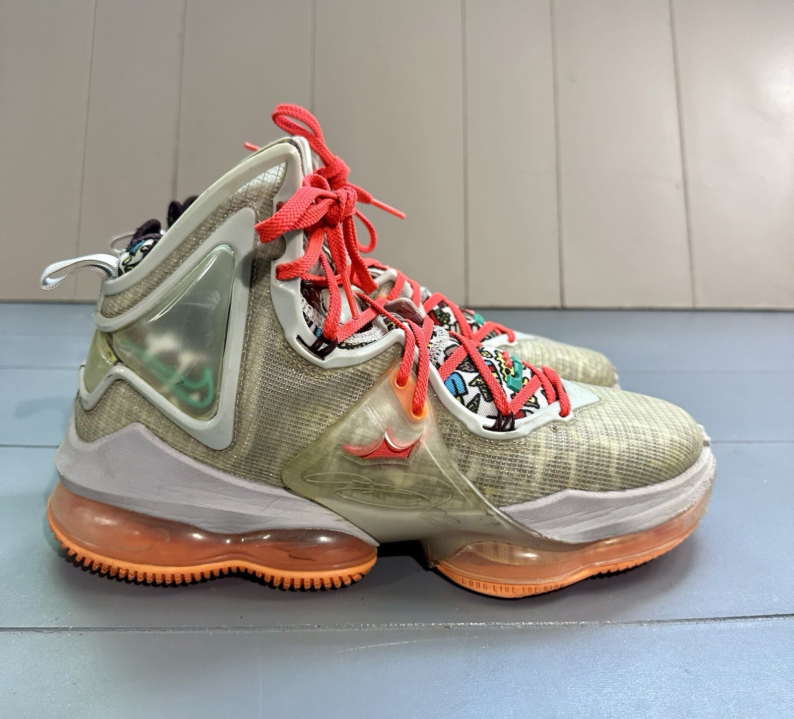 Men's Nike LeBron 19 Shoes "Fast Food" Gray Fog Roma … - Gem