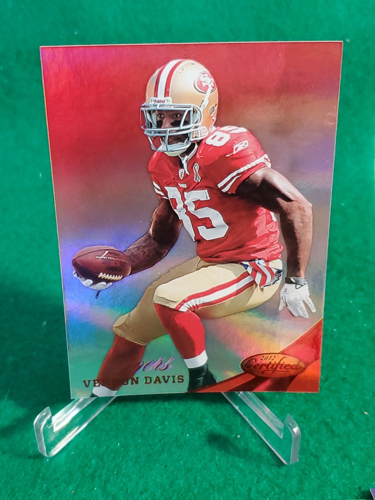 2012 Panini Certified Mirror Red 49ers Football #135 Vernon Davis /250 ...