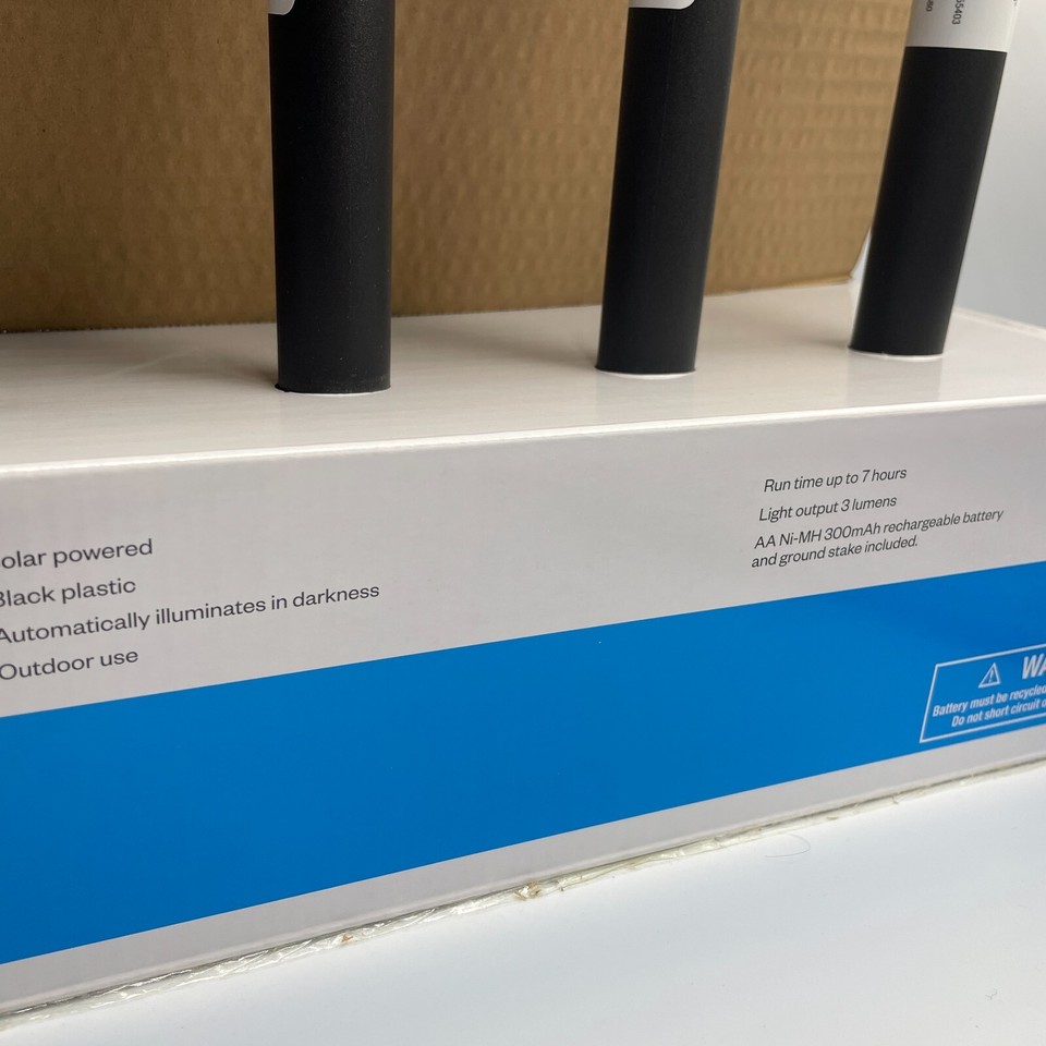 Room Essentials LED Pathway Light Solar Powered Lot of 10 | eBay