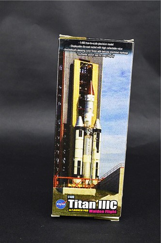 for DRAGON Titan IIIC w/Launch PAD Maiden Flight 1/400 Diecast Rocket ...