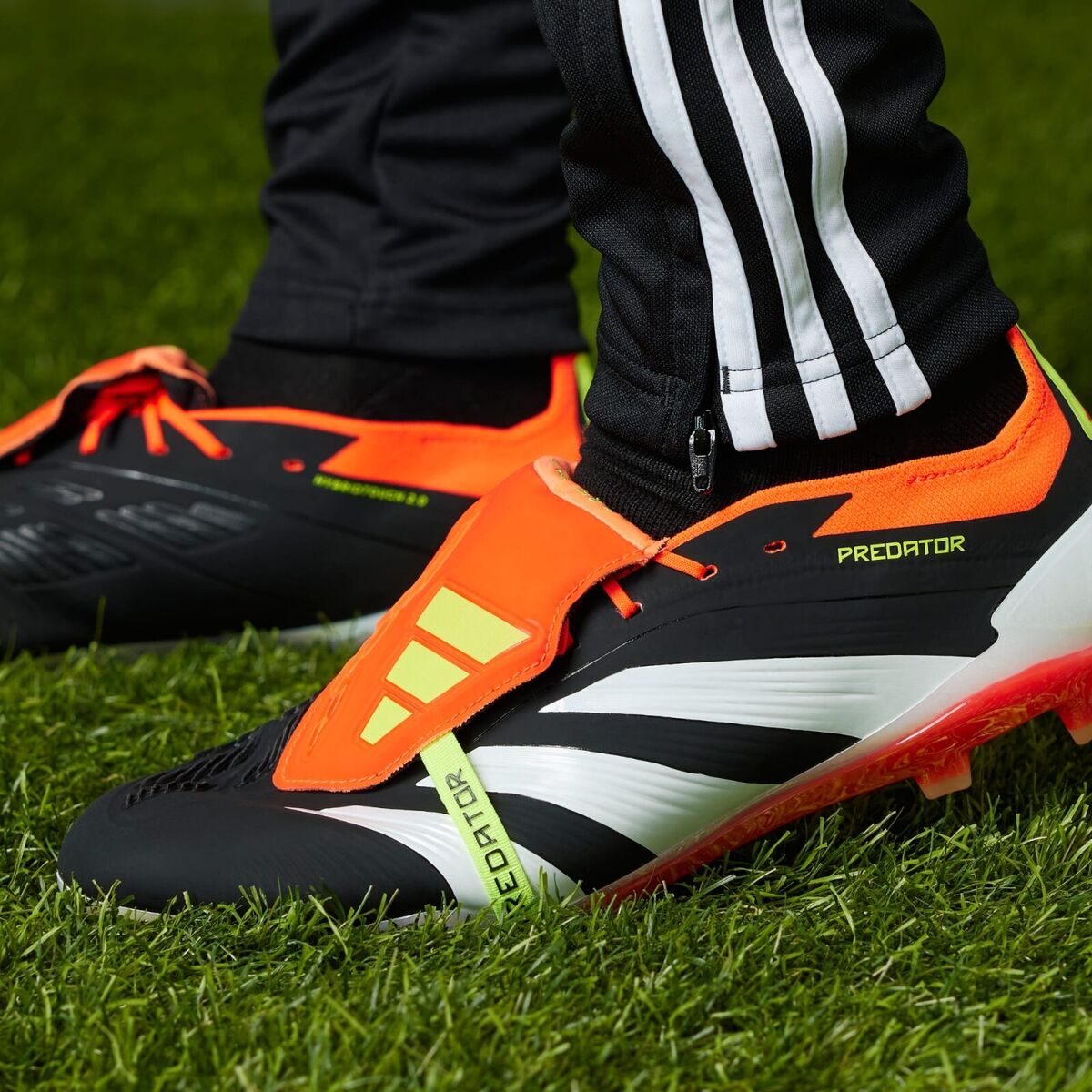 New Adidas Predator Elite+ FG Soccer Cleats Mania Beckham New Adidas Predator Elite+ FG Soccer Cleats Mania Beckham