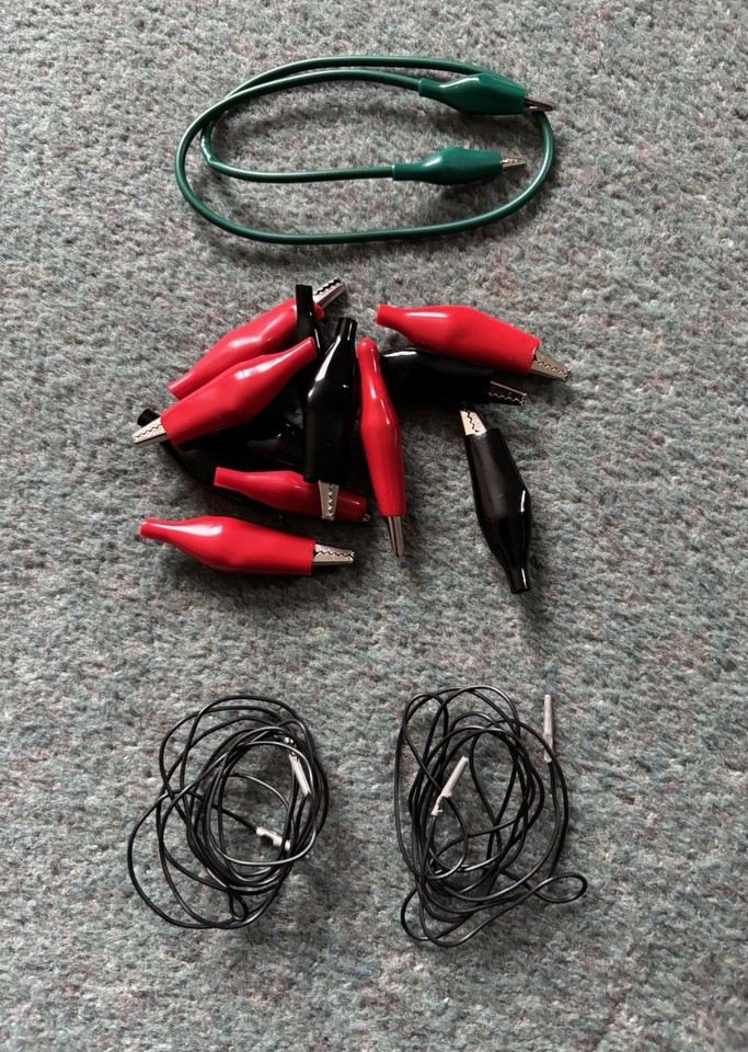 Job Lot Of Model Railway OO Gauge Items - Electrical, Switches ...