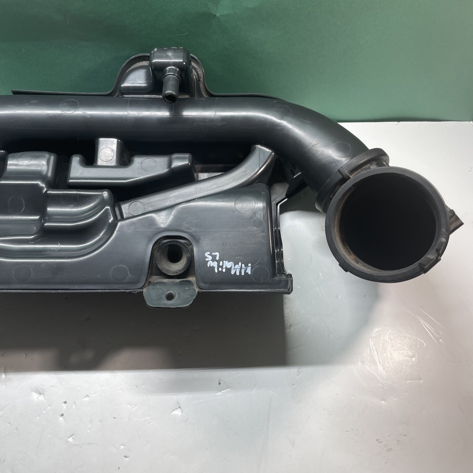 2013-2016 Chevrolet Malibu Engine Air Intake Hose duct Tube 13313804 ...