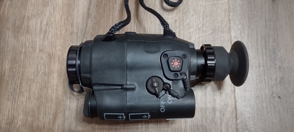 FLIR Recon M18 Thermal Monocular with IR Laser Pointer, 640x480 | eBay