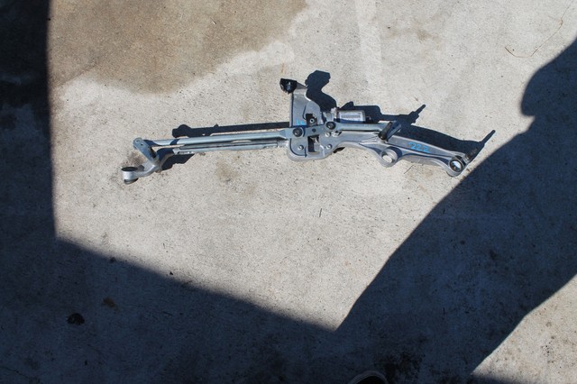 W222 S Class 14-16 wiper system motor and mechanics 2228200040 | eBay