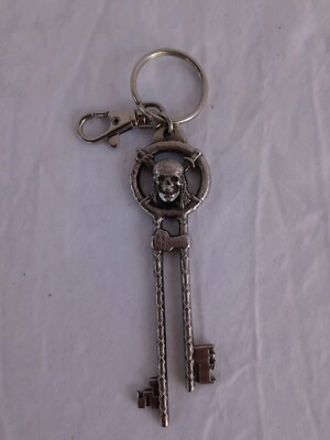 Disney Parks Pirates of the Caribbean Dead Mans Chest Skeleton Key ...