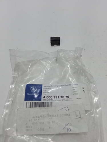 Mercedes-Benz (000-991-70-70) Lower Center Pillar Trim Clip W169 | eBay
