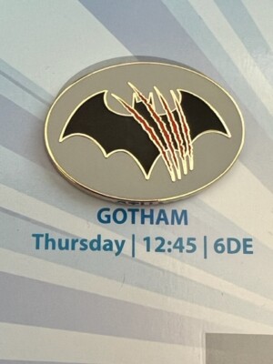 SDCC 2023 Comic Con DC Comics Gotham Batman Panel Promo Pin | eBay