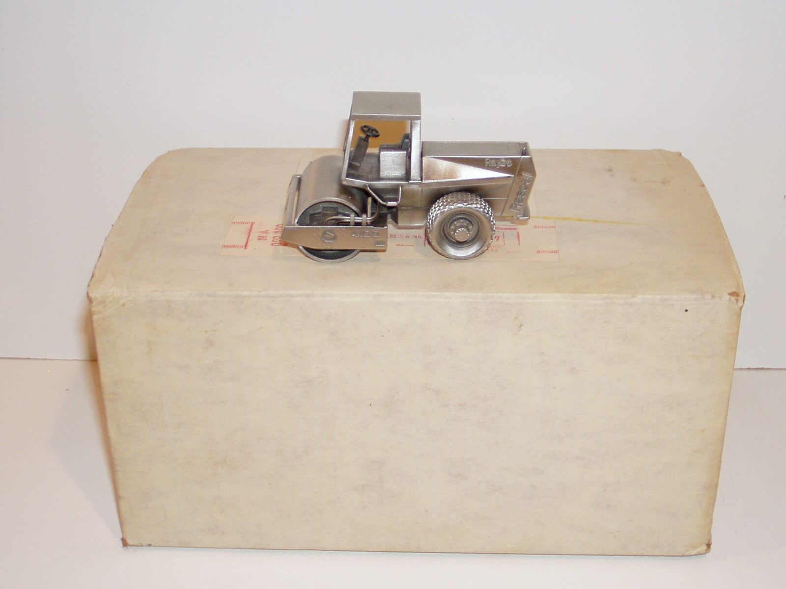 Raygo Rascal 4100 Roller - 1/60 - Precision Pewter - "Hard Hat ...