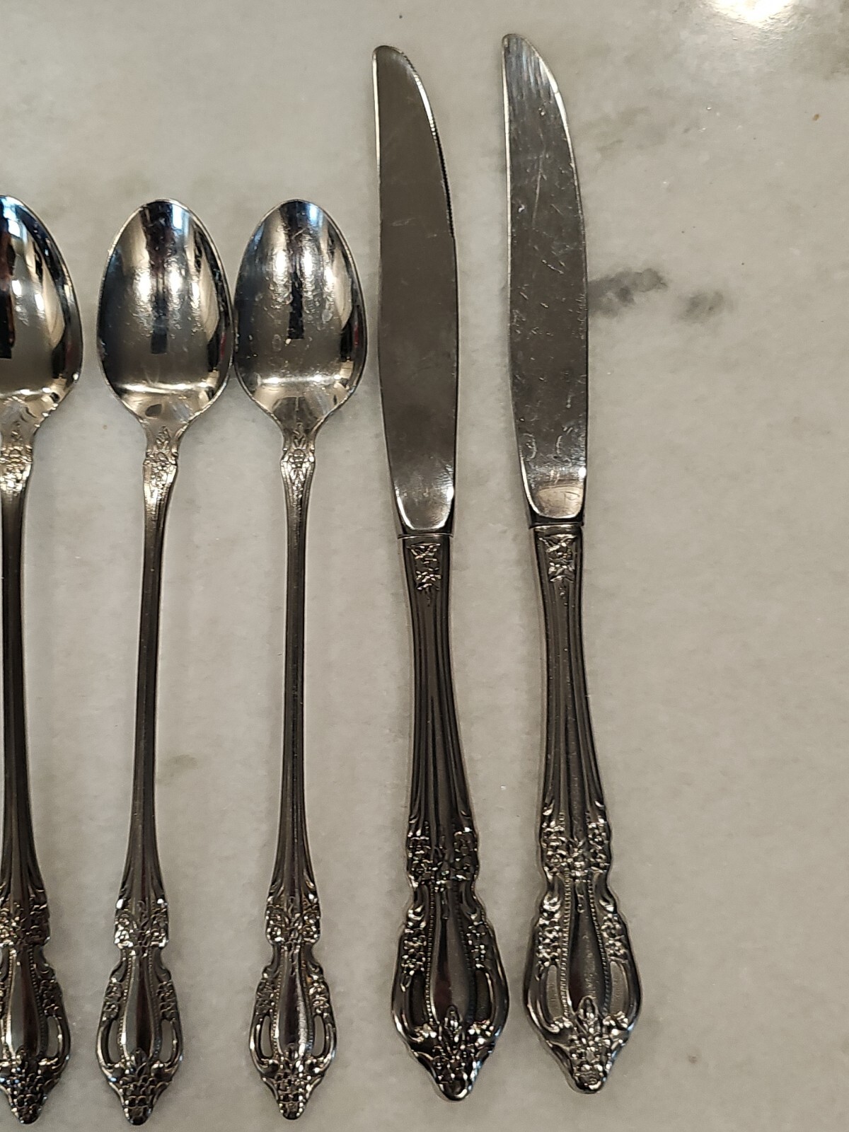 DISTINCTION DELUXE STAINLESS ONEIDA HH RAPHAEL Knives Forks Spoons 19 ...