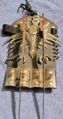 Dragon Claw With Hidden Blade | eBay
