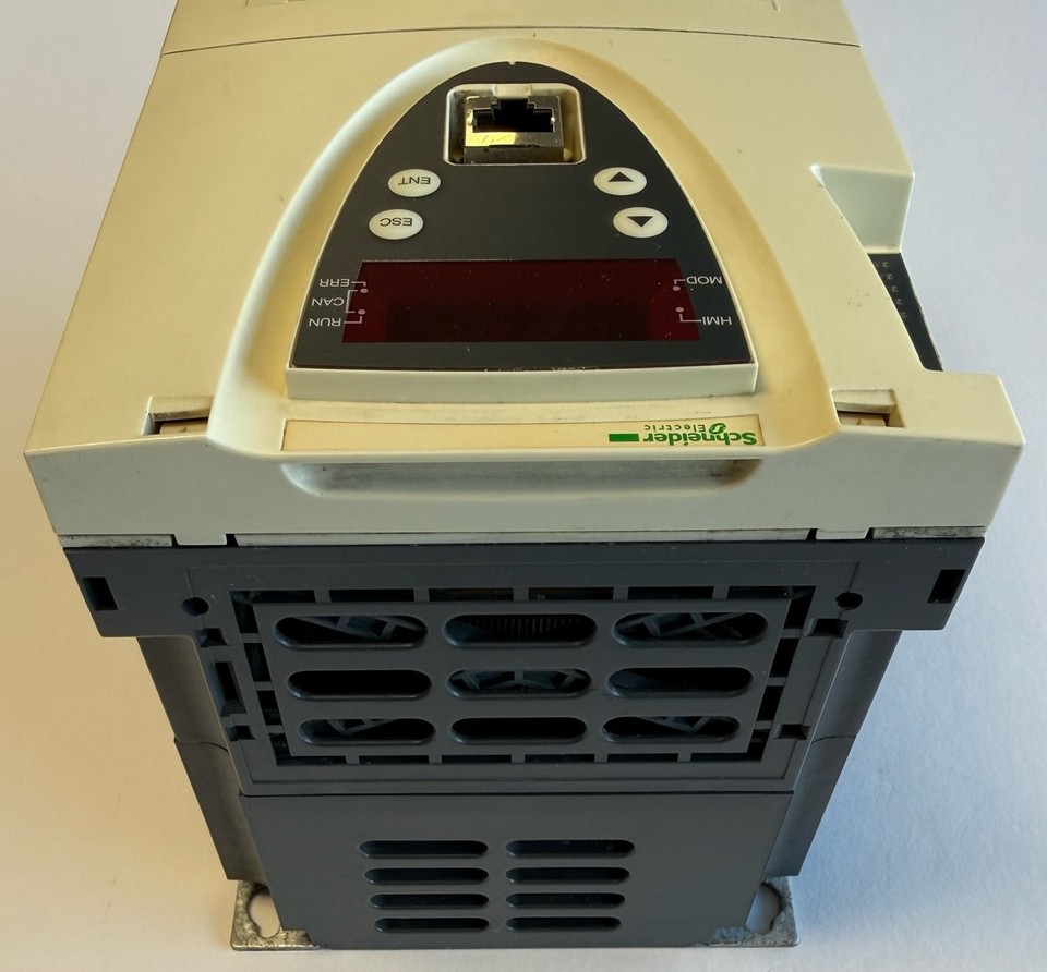 Schneider Altivar 71 Frequenzumrichter / 1.5kW - 2HP / 380-480V ...