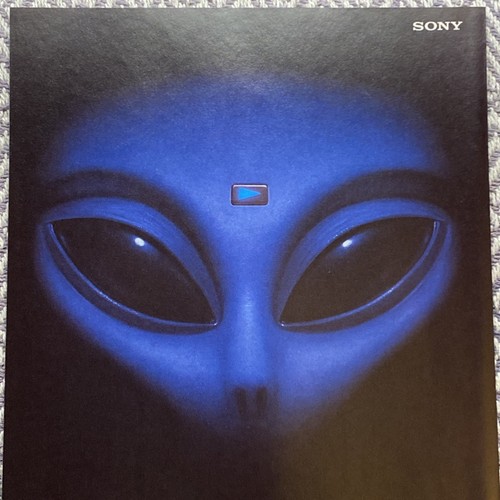 1999 Sony Discman PRINT AD Portable CD Player Blue Alien Big Eyes Let ...