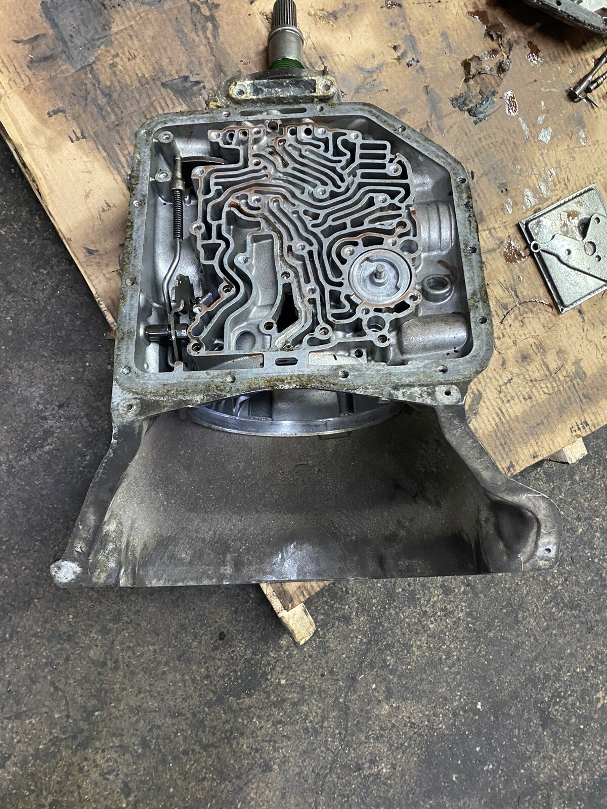 TH350 Transmission Case M3N26(a) | OE